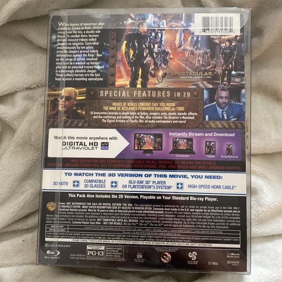 Warner Bros. | Media | Pacific Rim 3d Limited Edition Bluray And Dvd ...